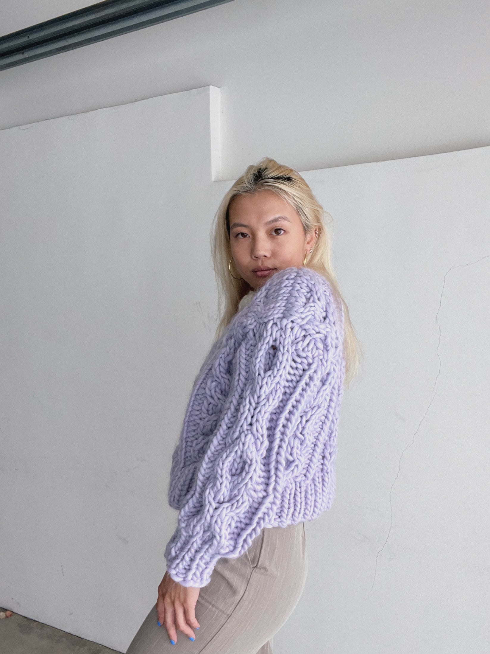 Chunky Flushing Sweater Pattern – karas.knit.eng