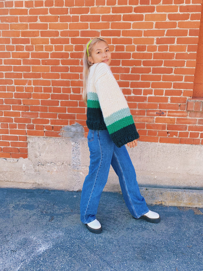 Line Wavey Sweater Pattern – karas.knit.eng