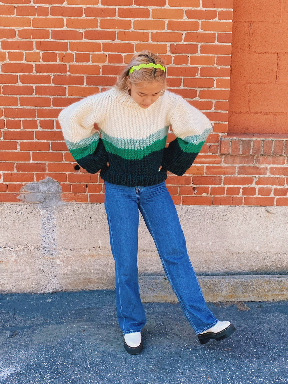 Line Wavey Sweater Pattern – karas.knit.eng